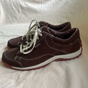 Simple | Shoes | Simple New Vintage Authentic 9s Womens Brown Sneakers ...